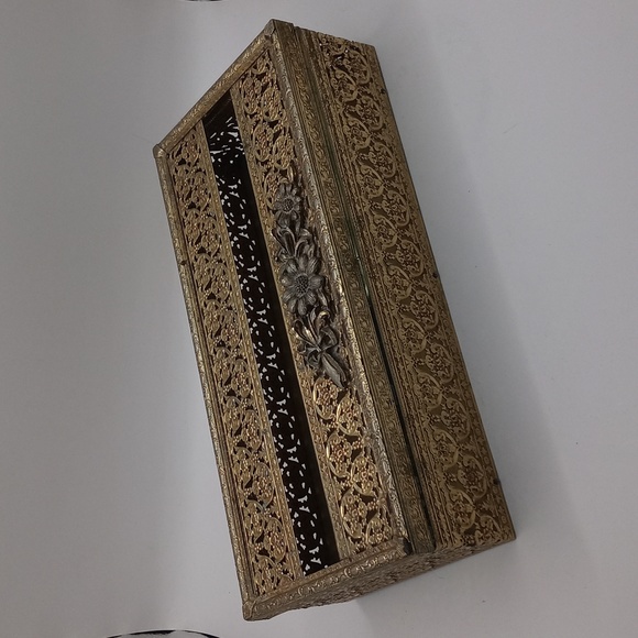 Accents | Vintage Gold Filigree Tissue Box With Daisy Floral And Ribbon ...